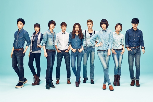 モデルはスーパージュニアとf(x) 韓国発「スパオ」が西日本1号店を福岡にオープン - WWDJAPAN