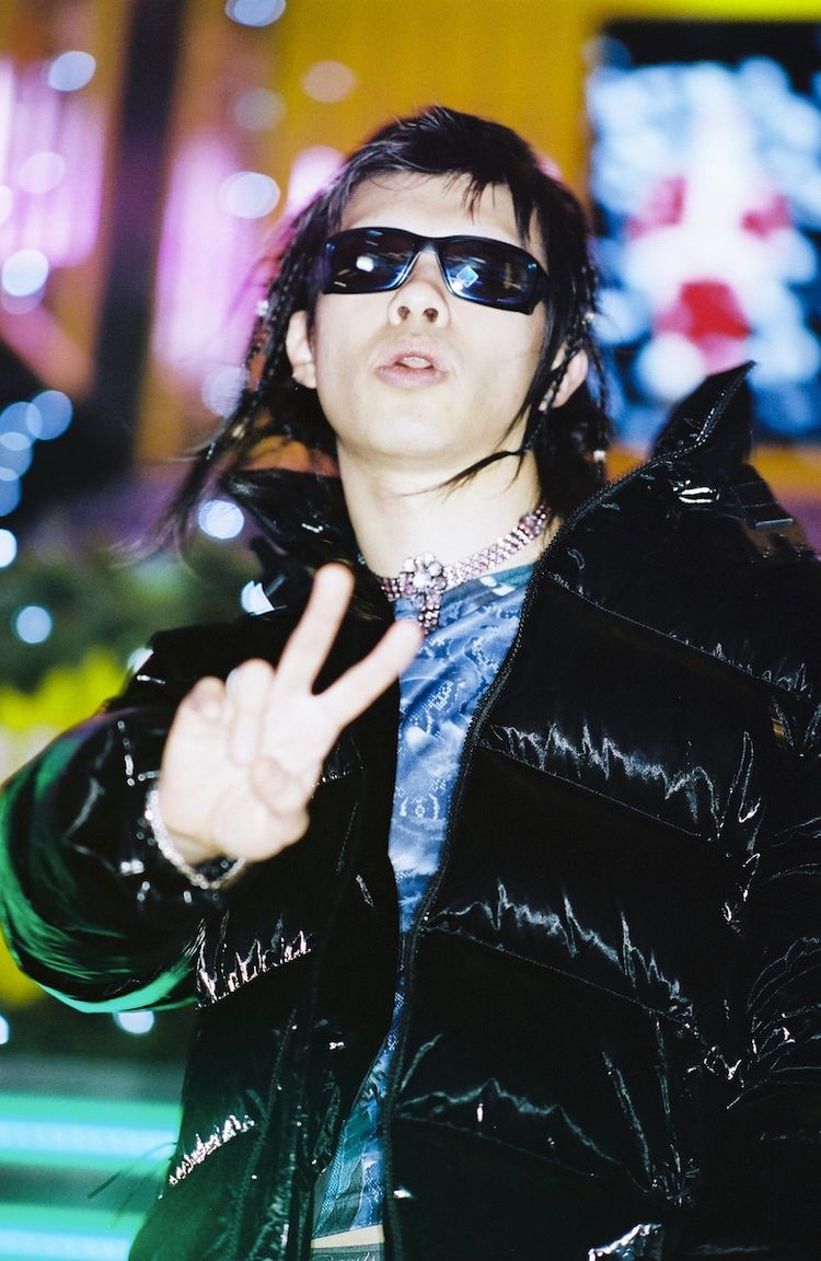 ユースの旗手 ラッパーTohji「ファッションが本当の自分を取り戻してくれる」 - WWDJAPAN