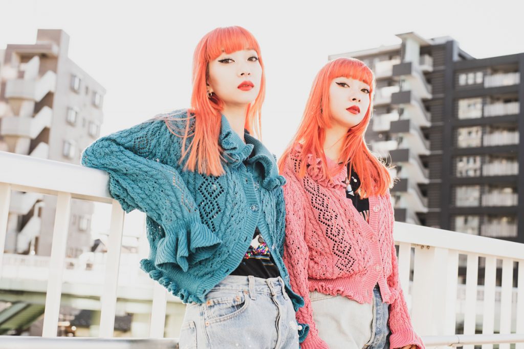 「完璧な人しか語っちゃいけないタブーを変えたい」 AMIAYAと考えるサステナビリティvol.1 - WWDJAPAN