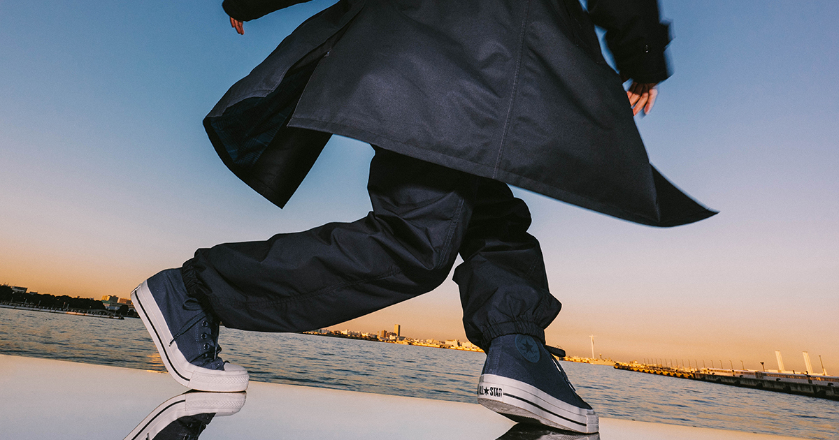 「コンバース」×「ナナミカ」から「ゴアテックス」を搭載したコラボ“オールスター”が登場 - WWDJAPAN