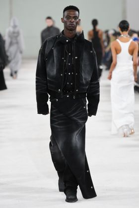 【ルック】「Y/プロジェクト」2023-24年秋冬コレクション - WWDJAPAN