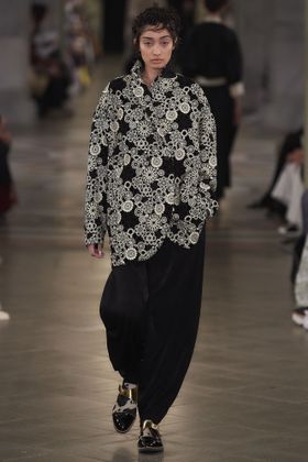 【ルック】「サポートサーフェス」2023-24年秋冬コレクション - WWDJAPAN