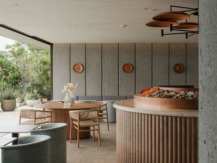 代々木公園を一望するルーフトッププール 富ヶ谷の新しい「トランクホテル」開業 - WWDJAPAN