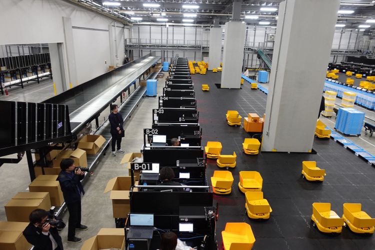 100億円を投入、ZOZOが最新鋭倉庫で見せた「物流2024問題」解決の本気度 - WWDJAPAN