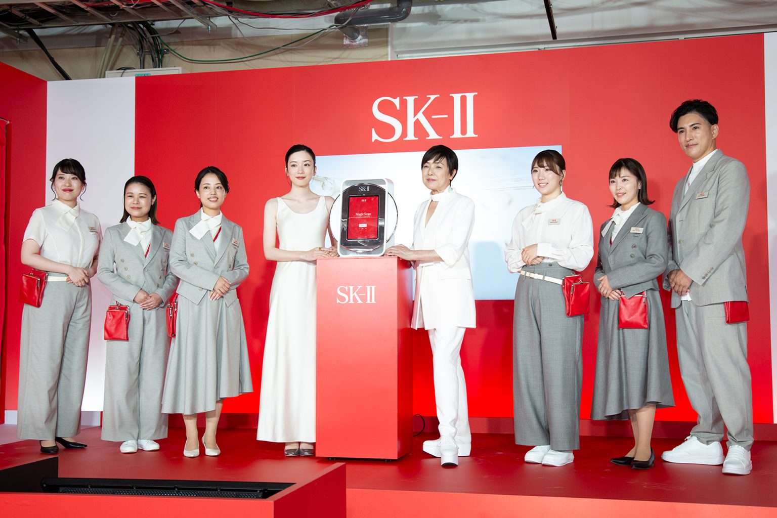 「SK-II」アンバサダーの桃井かおりと永野芽郁が初対面 桃井は「30年前から『SK-II』一筋」 - WWDJAPAN