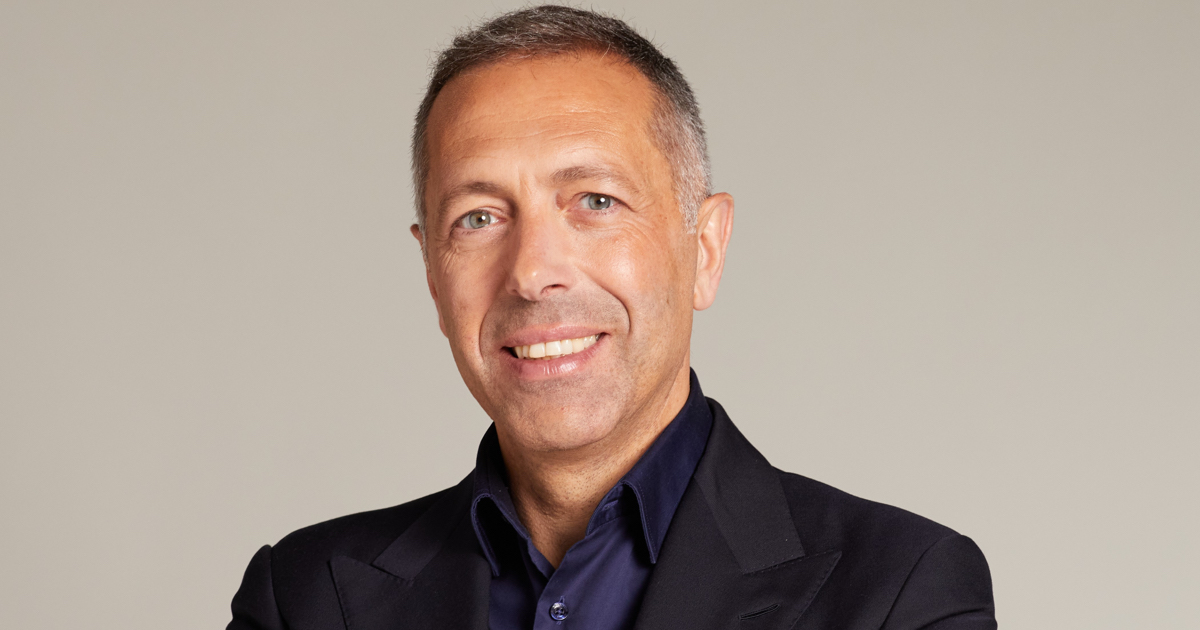 LVMH傘下の「ジバンシィ」に新CEO 「ルイ・ヴィトン」の幹部 - WWDJAPAN