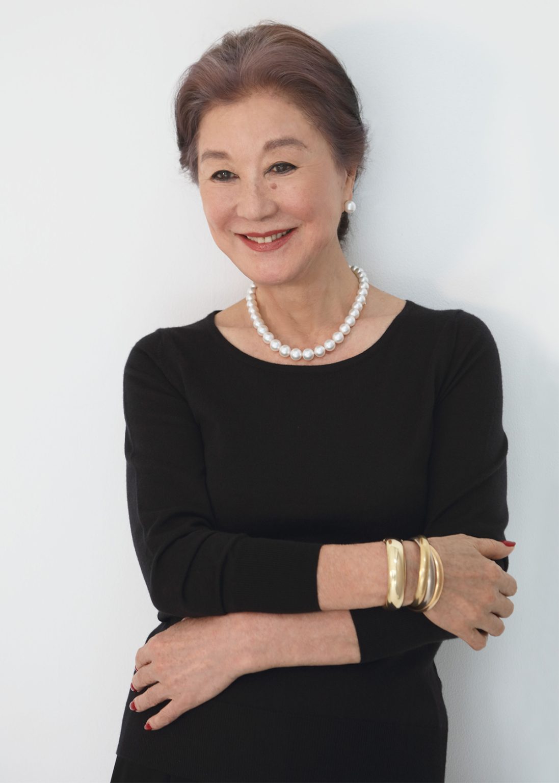 「ヨシエ イナバ」がラストコレクションで引き出す 女性の自然な美しさ （PR）- WWDJAPAN