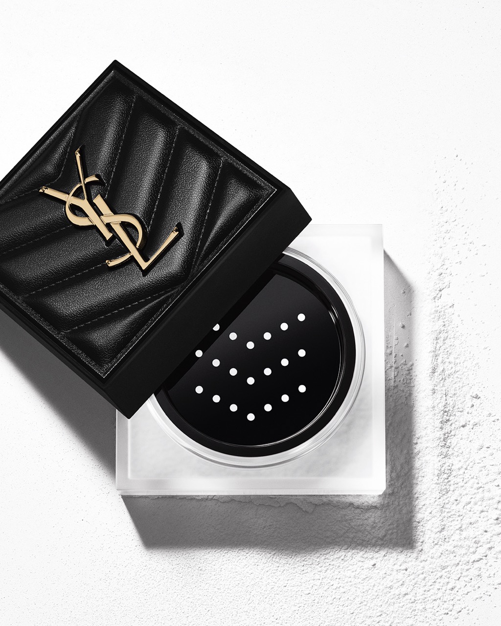 「YSL」が“オールアワーズ”シリーズのルースパウダーを発売 ブルーやラベンダーなど選べる透明感別の3色 - WWDJAPAN