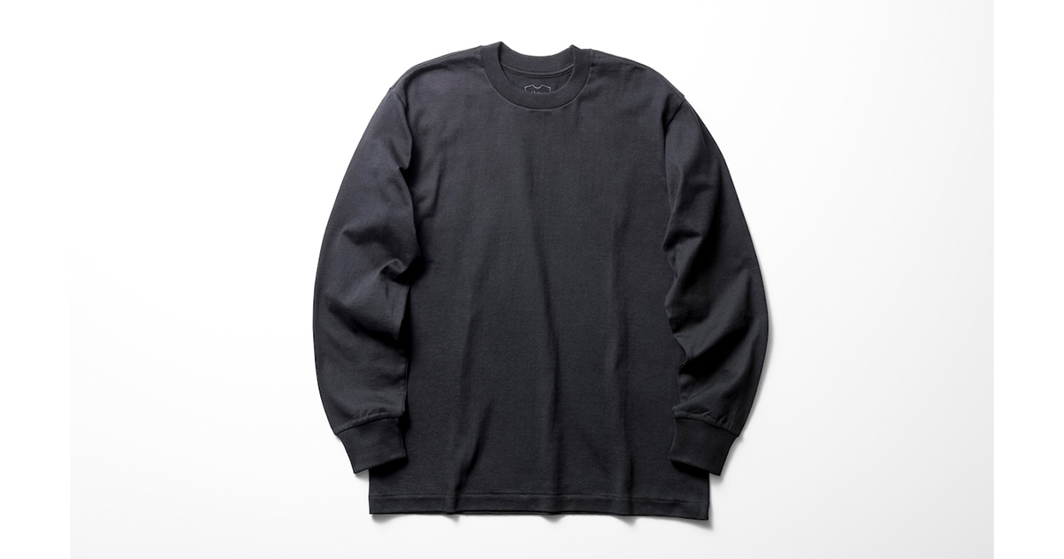 「ヘインズ」の“最高の黒T”シリーズから新作のロンTが発売 - WWDJAPAN