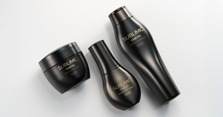 「ユニクロ」の「UT」から愛らしい“スヌーピー”柄 漫画「ピーナッツ」75周年記念 - WWDJAPAN