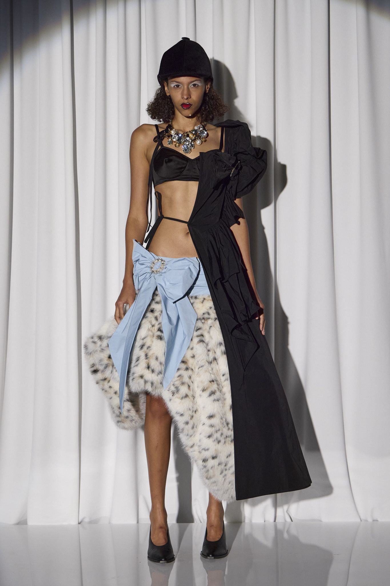 「ヴァケラ」2026年春夏コレクション - WWDJAPAN